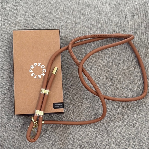 PopSocket | Cell Phones & Accessories | Brown Leather Crossbody Strap ...